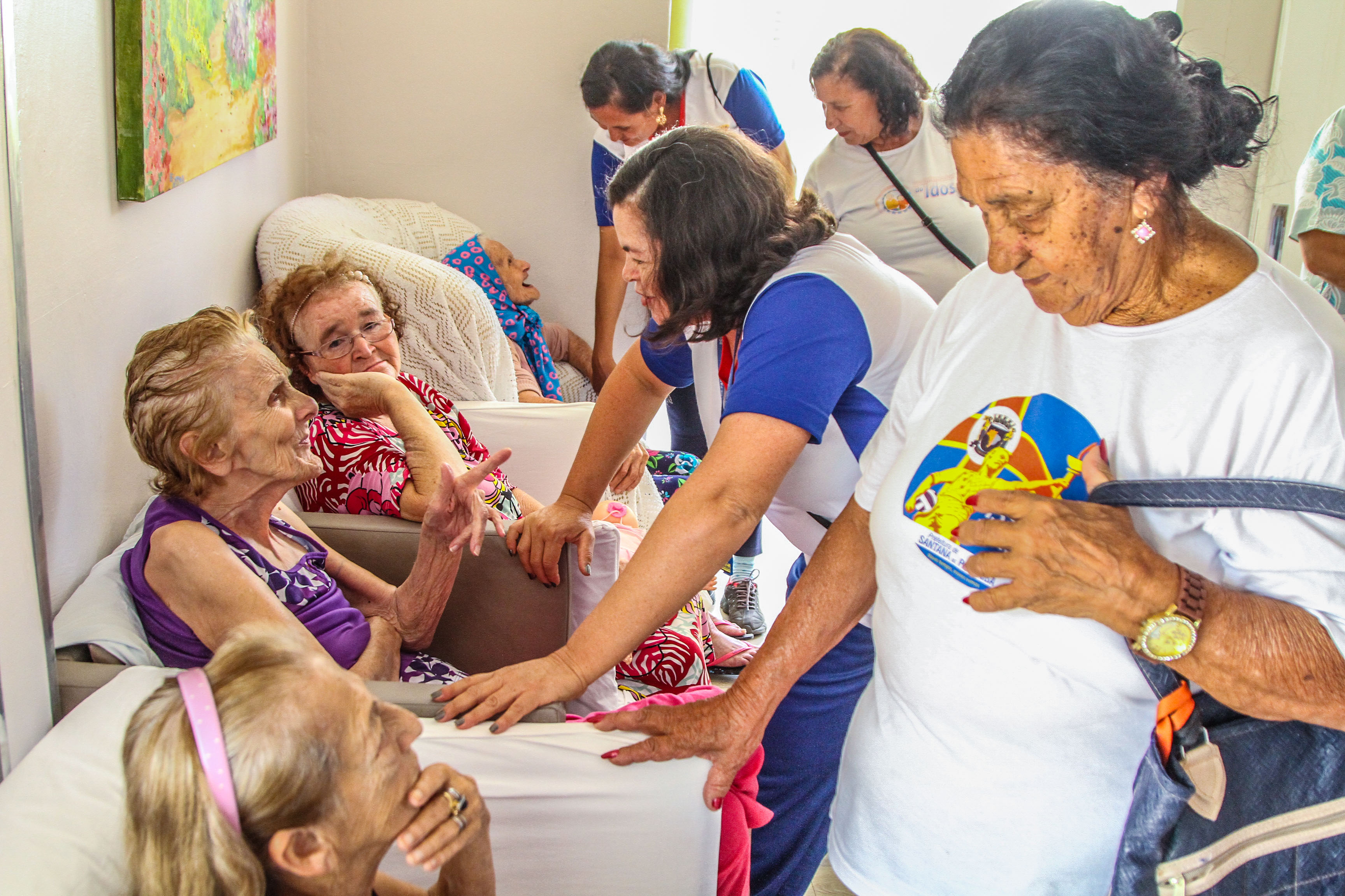 Grupo do Centro de Convivência do Idoso visita Clínica de Repouso onde ...